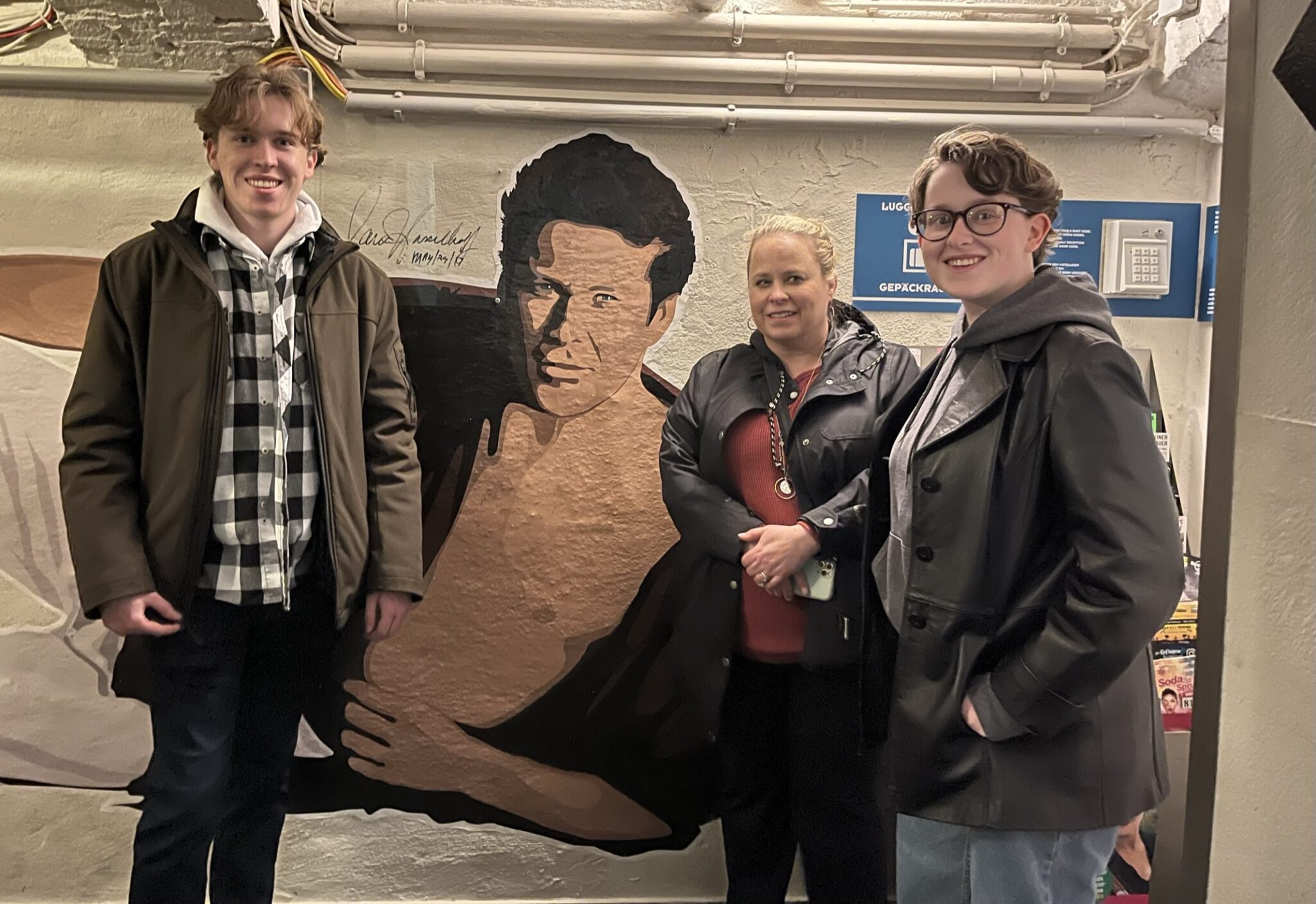 Berlin Day 3: Food Tour, East Side Gallery, and the Hasselhoff "Museum ...